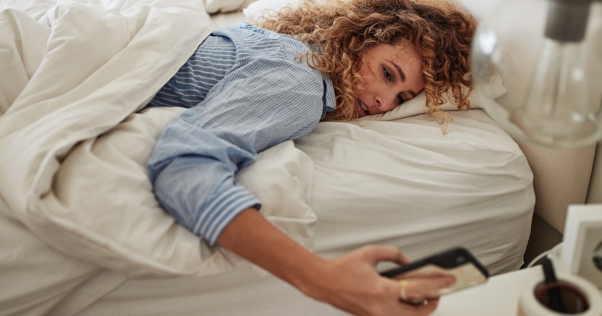 Vijf dingen die je beter níet kunt doen als je net wakker bent ...