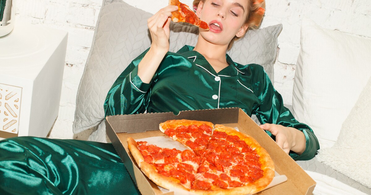 5x waarom je een 'food coma' kunt krijgen na een grote maaltijd | Margriet