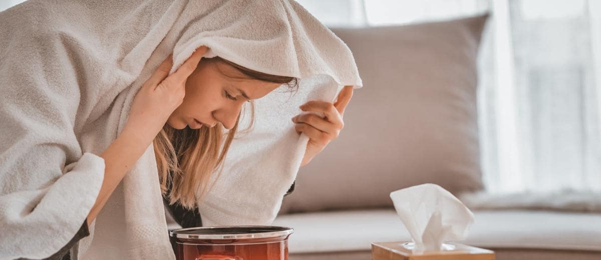 Neus stomen bij verkoudheid? Prima, maar gebruik géén menthol of zout ...