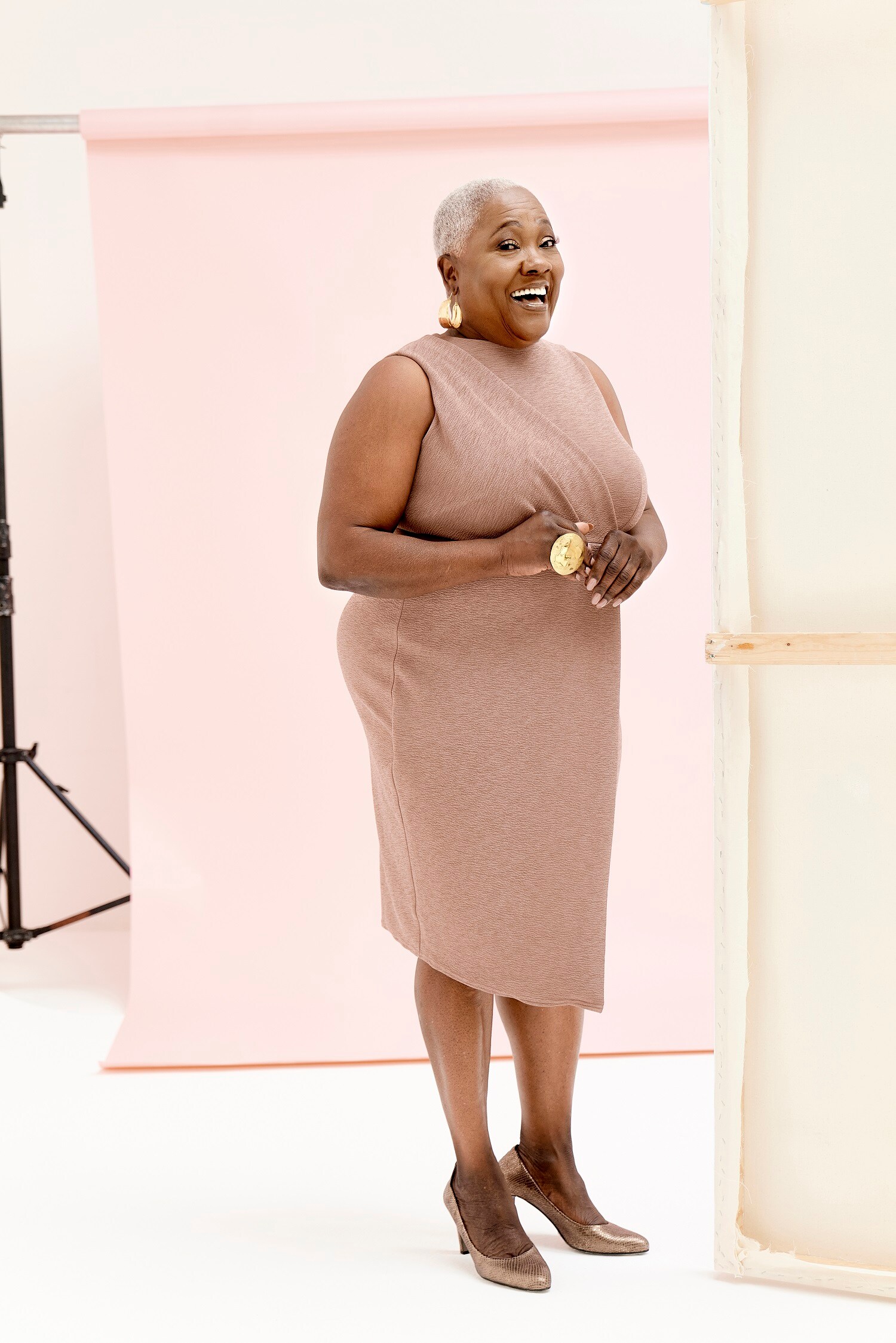 Actrice en cabaretière Jetty Mathurin: ‘Ze moeten me straks nog van het ...