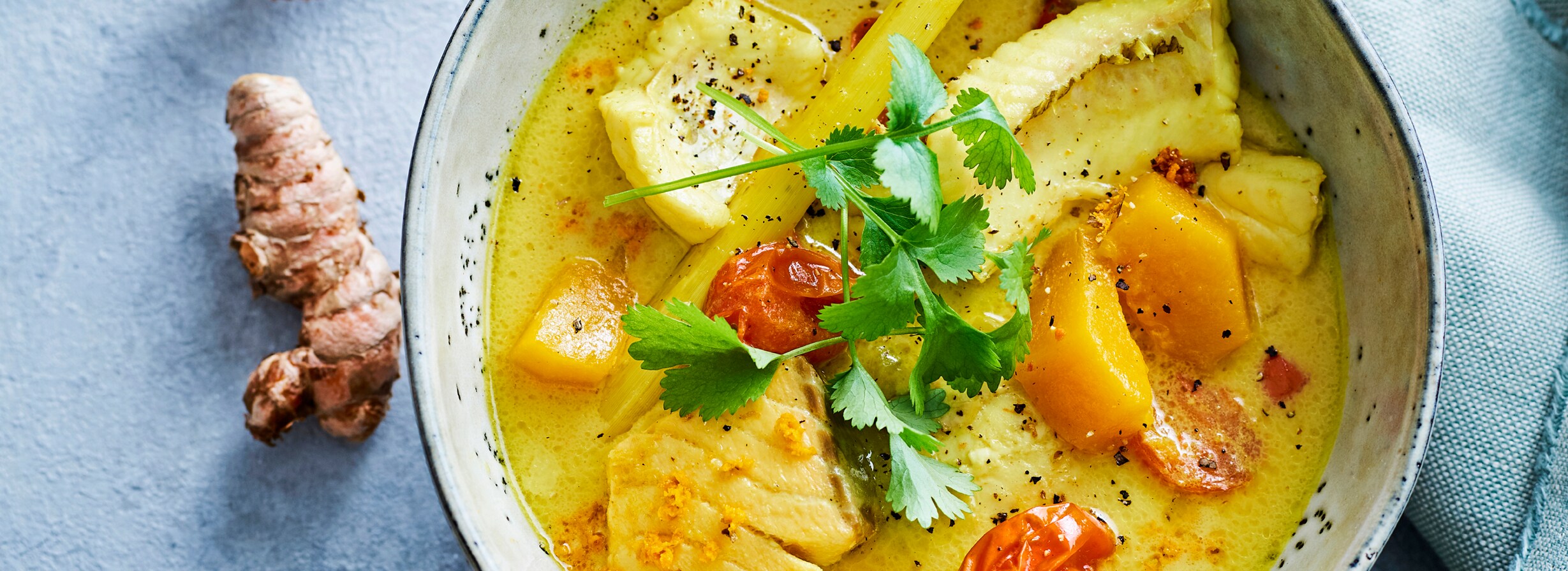 Recept: gele viscurry met pompoen & tomaat | Margriet