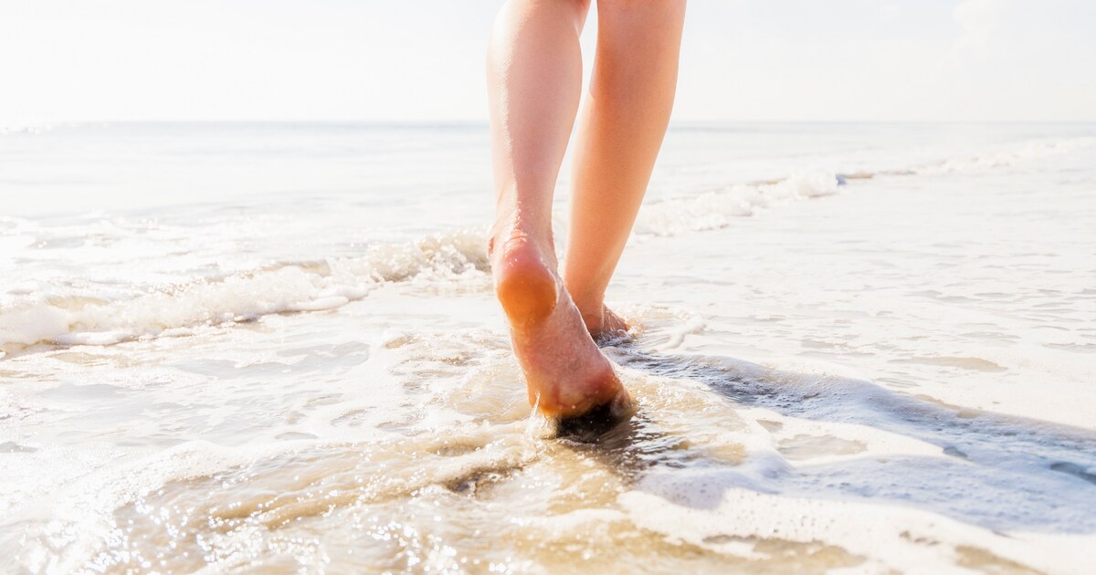 Voetschimmel: wat zijn de symptomen en wat kun je er tegen doen? | Margriet