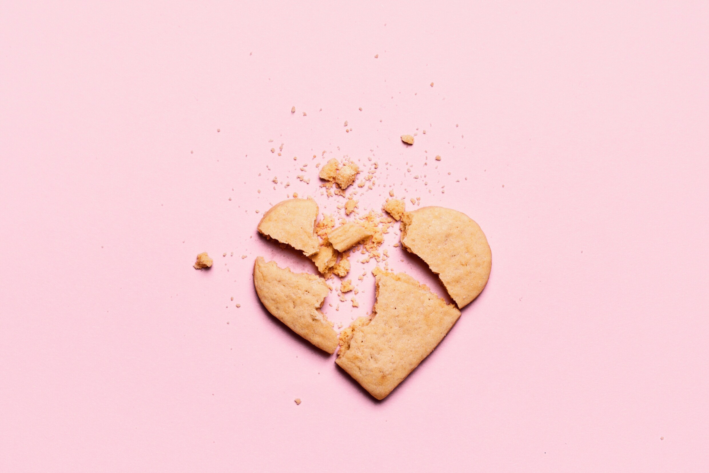 Relatietherapeut legt uit: dít is de link tussen vreemdgaan en de ...