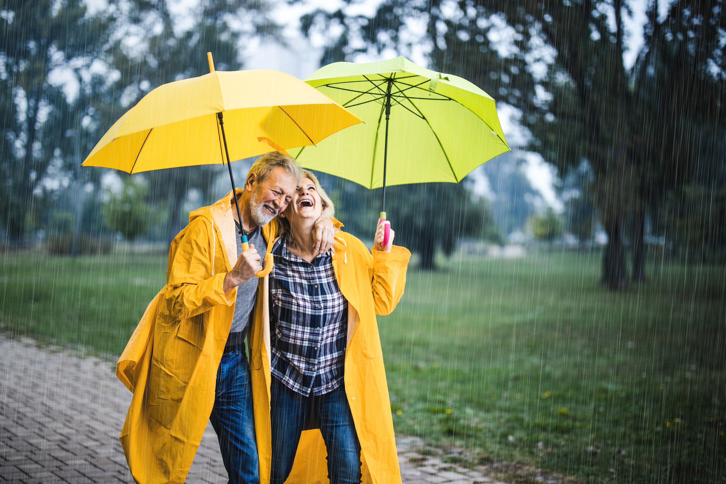 Lang leve de regen: ‘Als je buiten in nat weer beweegt, verbrand je ...