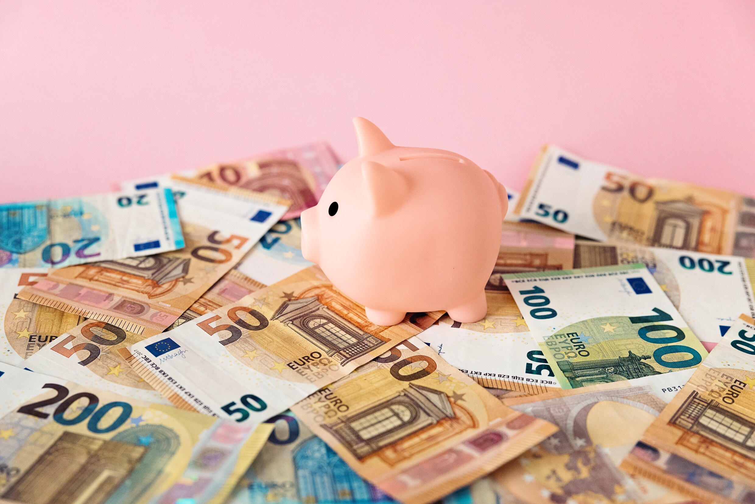 Geldadvies voor elke fase van je leven: handig overzicht | Margriet