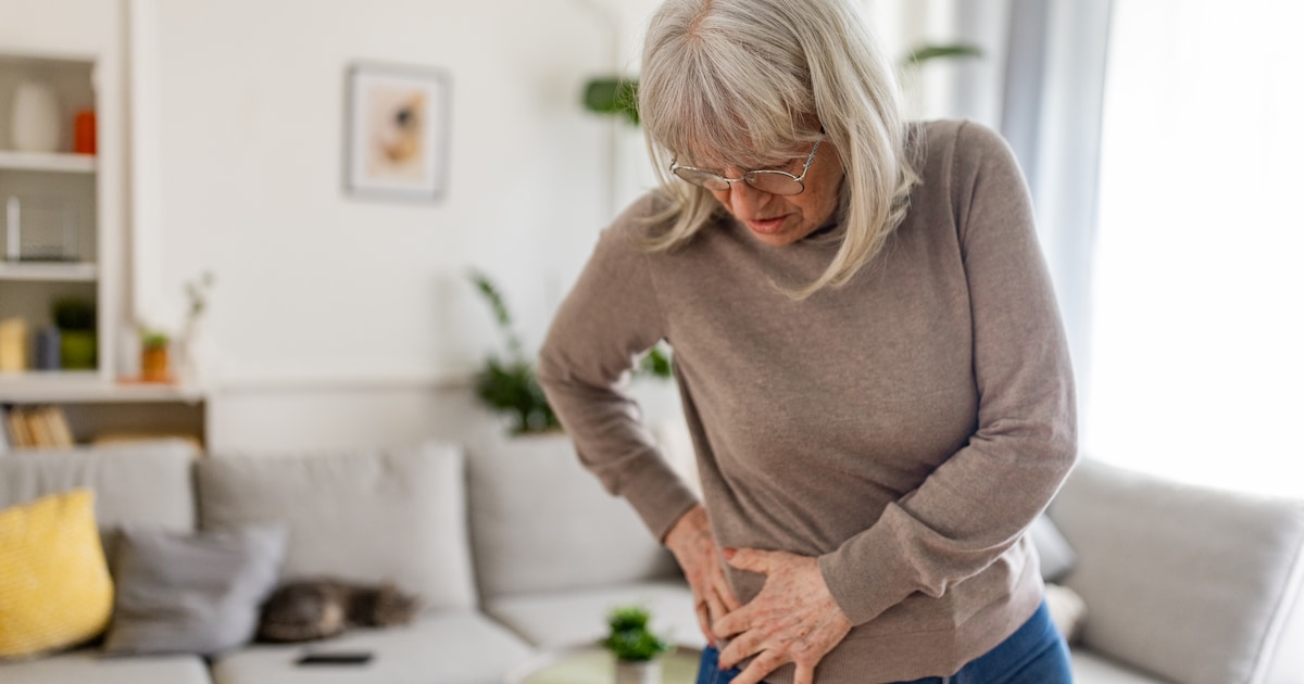 Het grote trochanter pijnsyndroom: pijn bij het lopen of als je op je zij ligt | Margriet