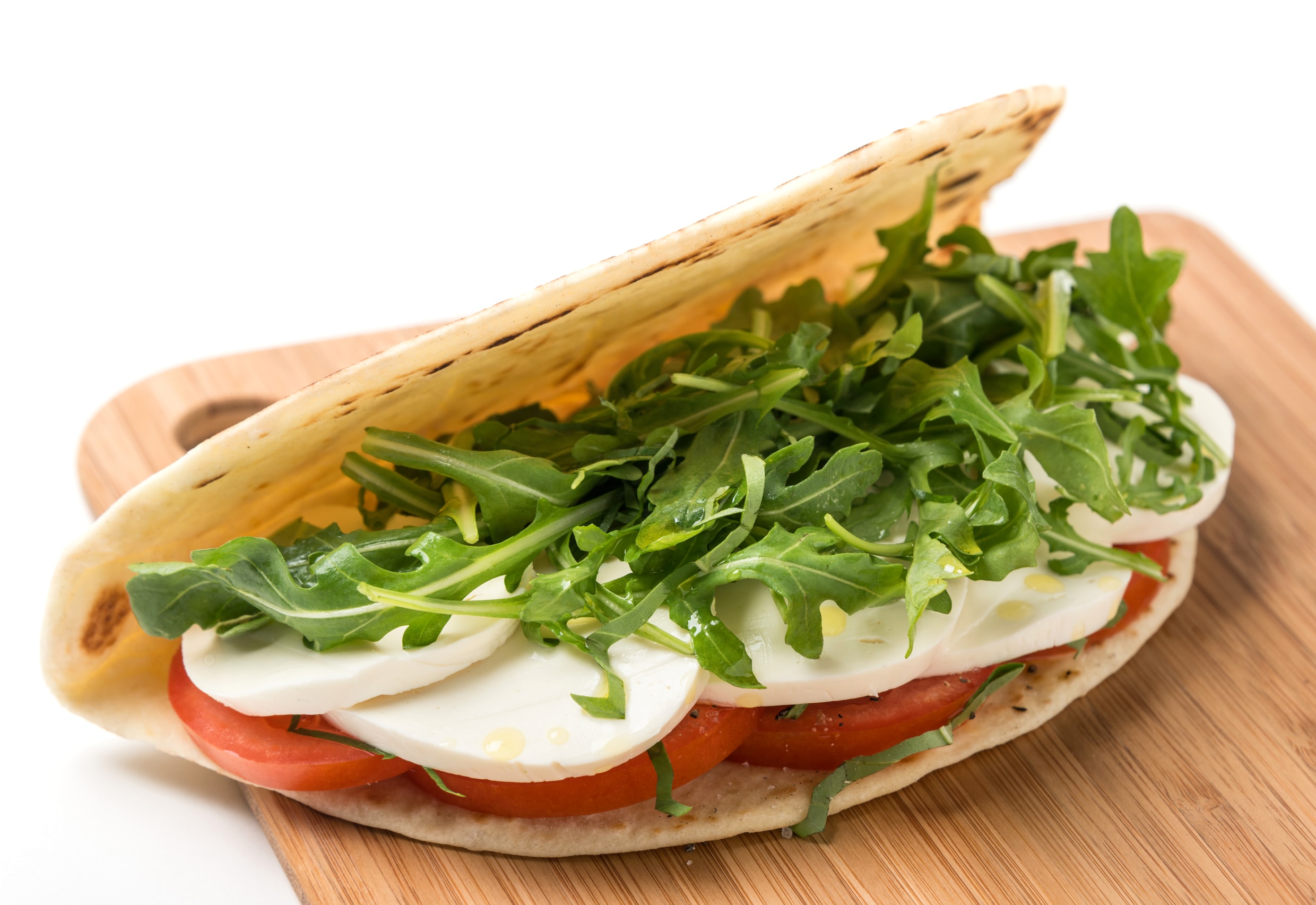 Vier recepten voor een gezonde lunch met flatbread | Margriet