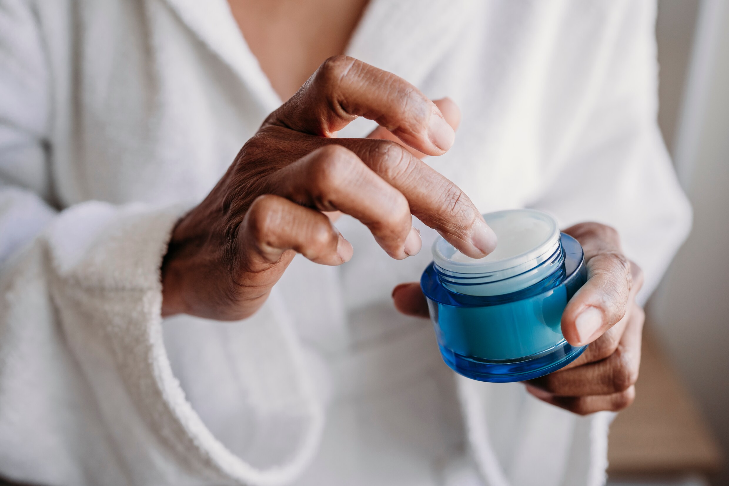 Dit product wil je gebruiken tegen een droge huid in de winter | Margriet